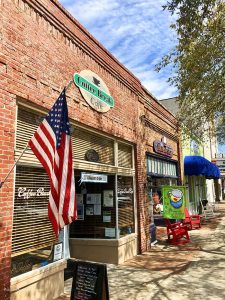 20 Small Towns in the South That Will Steal Your Heart ...